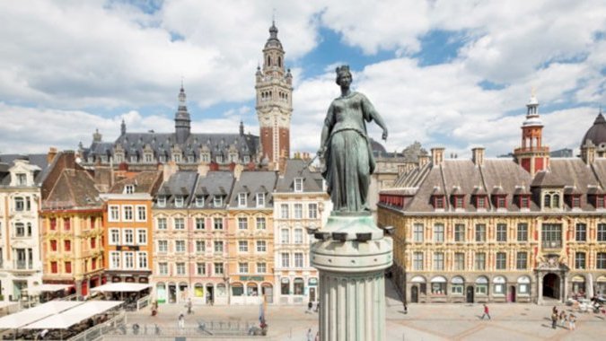Tout savoir sur la statue de Grand Place pour briller en soirée Le Bonbon