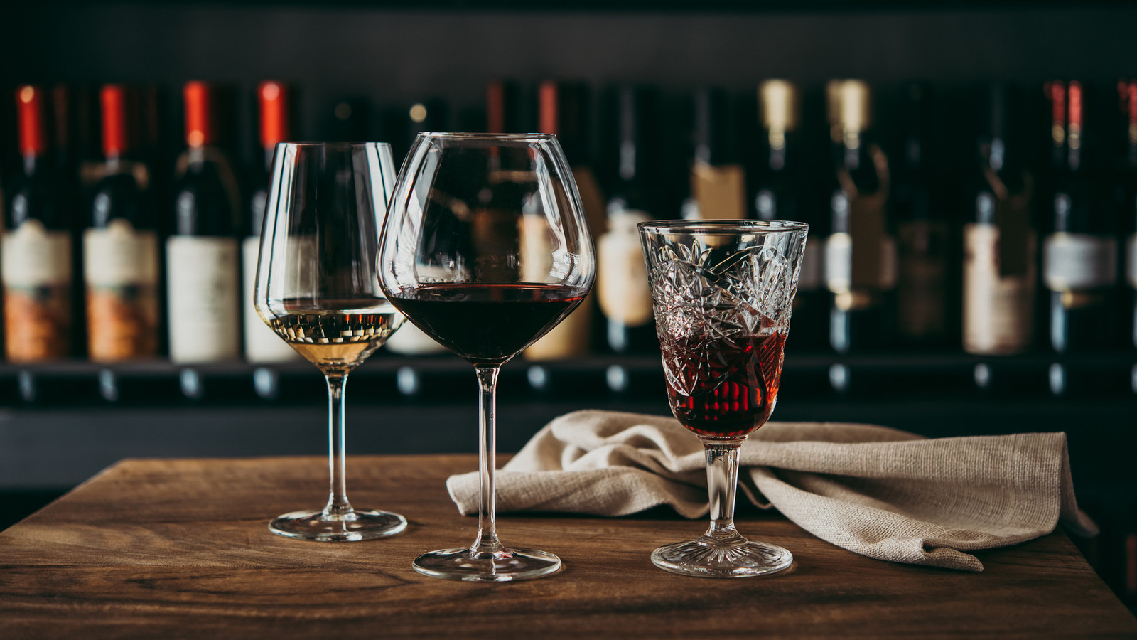 Les Frères Pinard : le bar à vin qui vous emmène à la découverte des ...