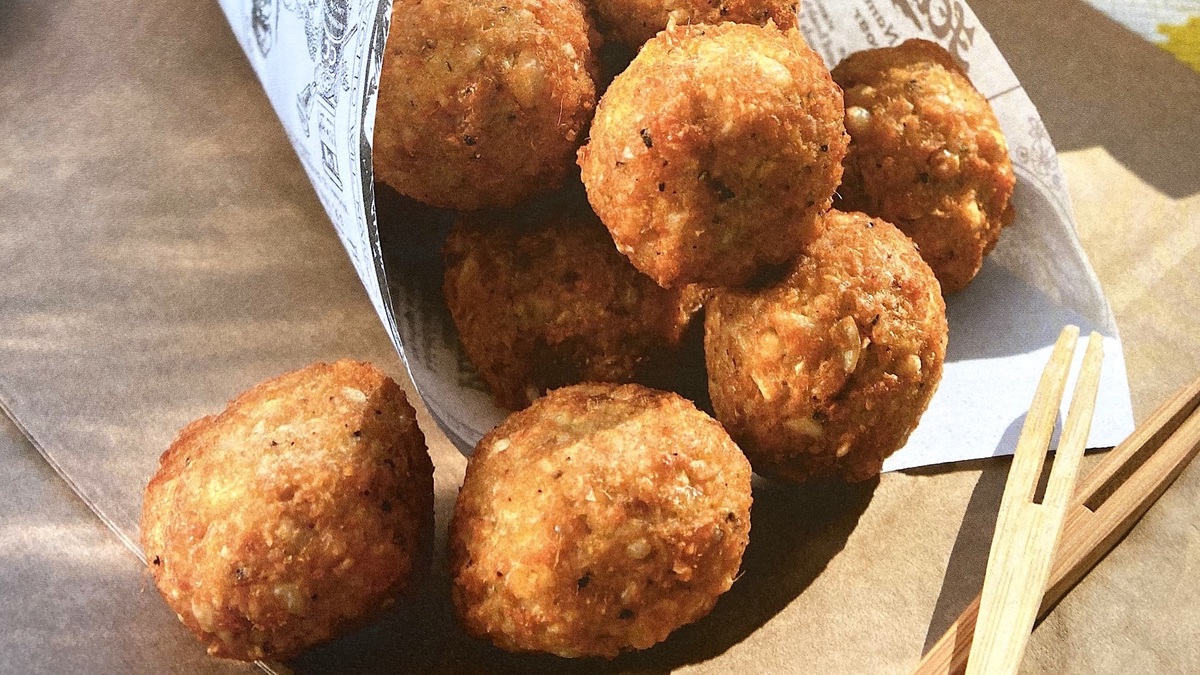 La recette des appétissantes boulettes beignets ata de Georgiana Viou ...