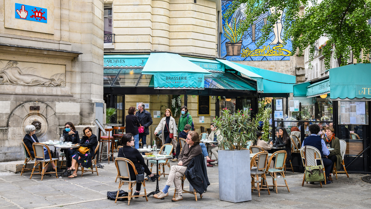 Quatre nouvelles rues piétonnisées pour accueillir les terrasses des ...