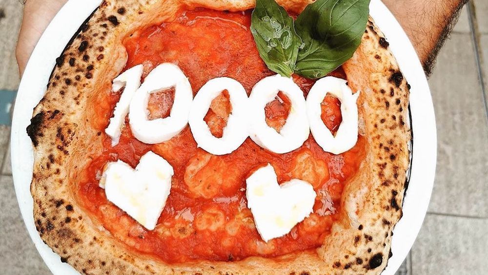 #Grattetapizza : Monzù offre des pizzas pour fêter ses 10 000 abonnés ...