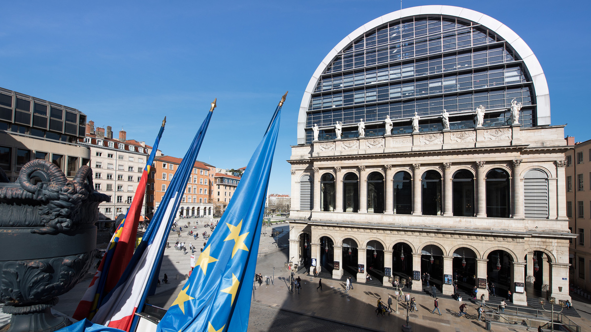L'Opéra de Lyon ouvre gratuitement (et virtuellement) ses portes en ...