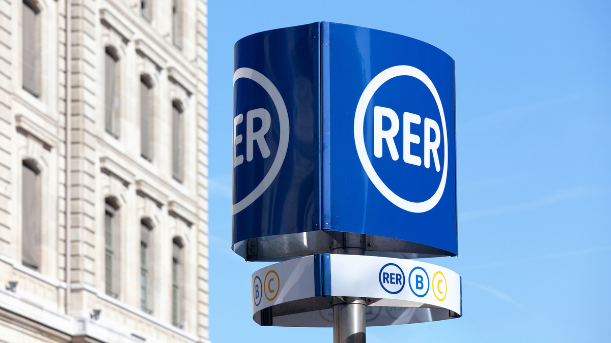 Le saviez-vous ? Initialement, le RER devait s’appeler MERDE ! | Le Bonbon