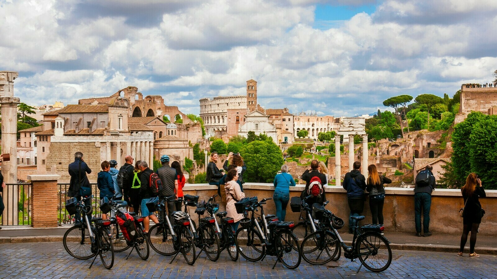 La Via Romea, l'incroyable piste cyclable de 3 200 km qui relie ...