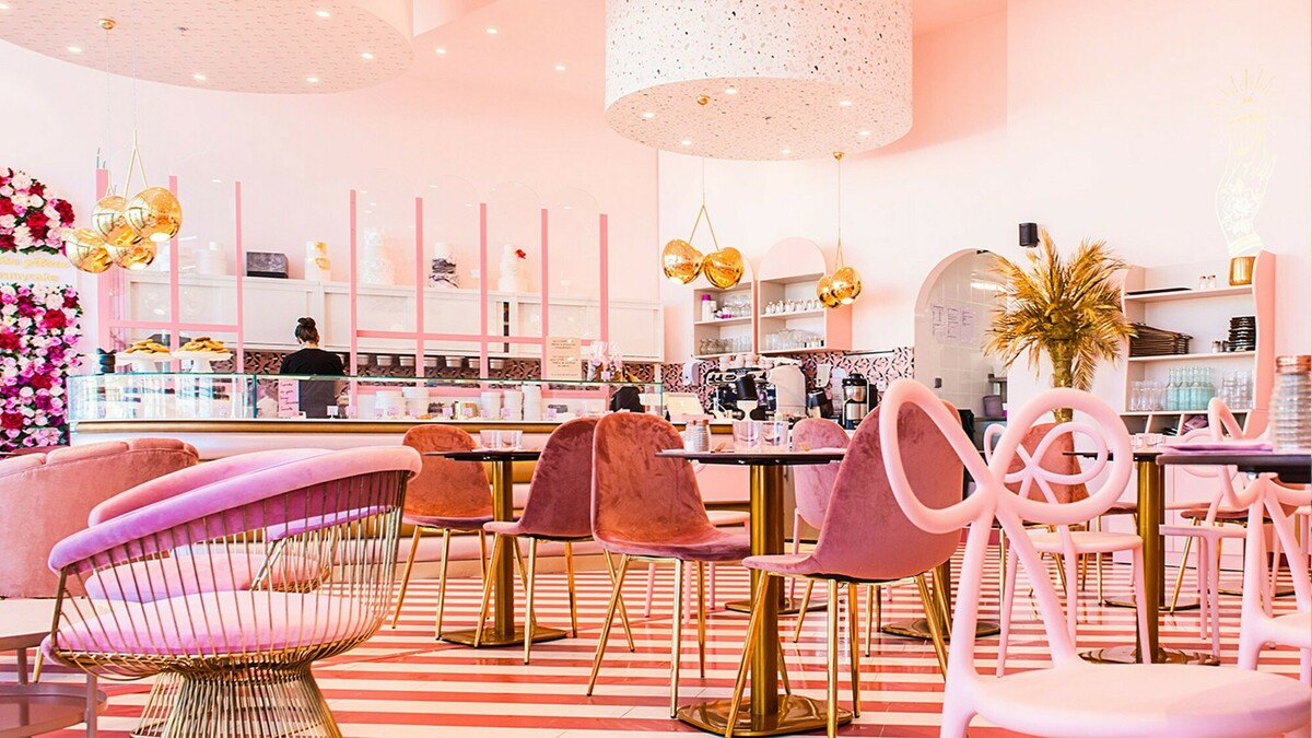 Bad Girls Good Cakes : le salon de thé le plus chic et coloré de la ...