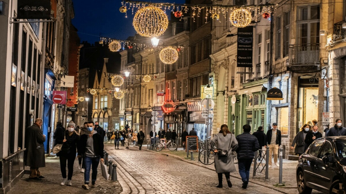 Une incroyable parade de Noël va animer les rues du Vieux-Lille ce week ...
