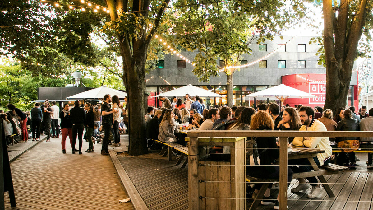 Friches : Les meilleures friches parisiennes à investir cet été | Le Bonbon