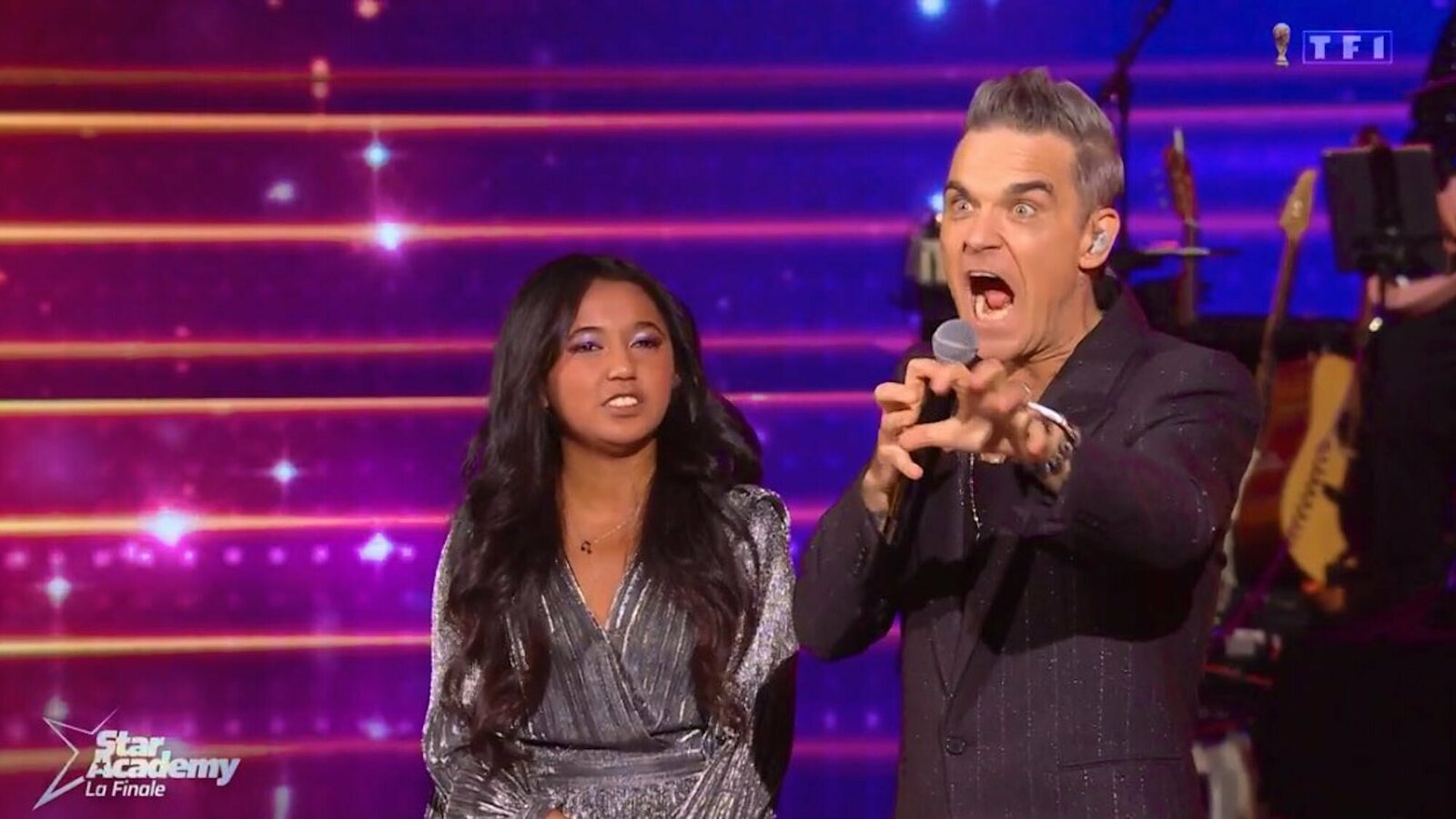 Finale de la Star Academy : la prestation gênante de Robbie Williams a ...