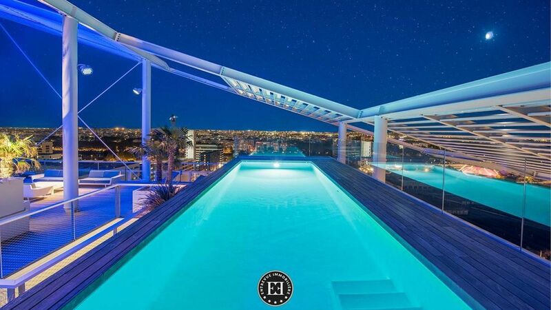 Photos : un penthouse de rêve avec rooftop de 333 m² et piscine perchée à vendre à Lyon | News ...