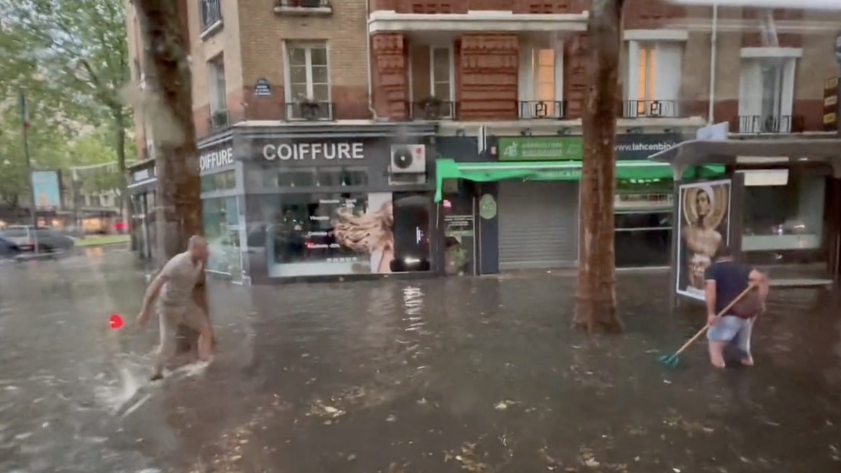 Les images impressionnantes de l’orage qui a inondé Paris ce week-end ...