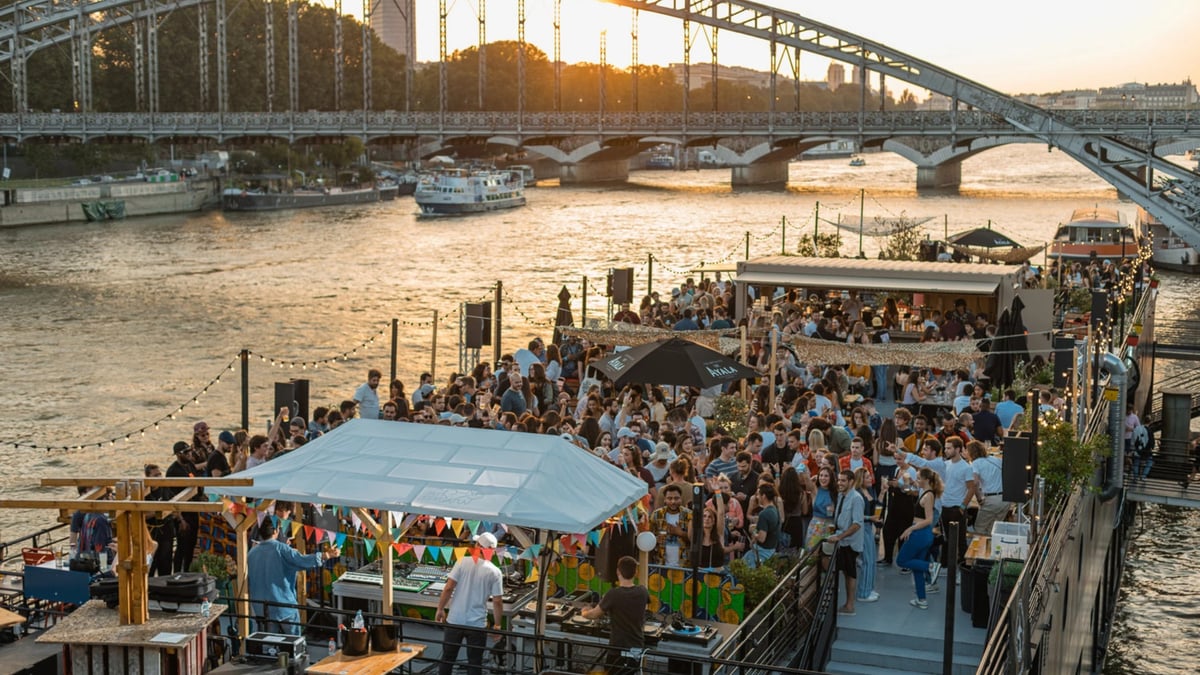 Les meilleures péniches de Paris où faire la fête | Le Bonbon