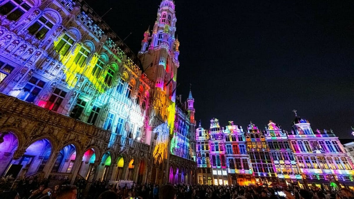 Un spectacle son et lumière va illuminer la Grand Place de Bruxelles ...