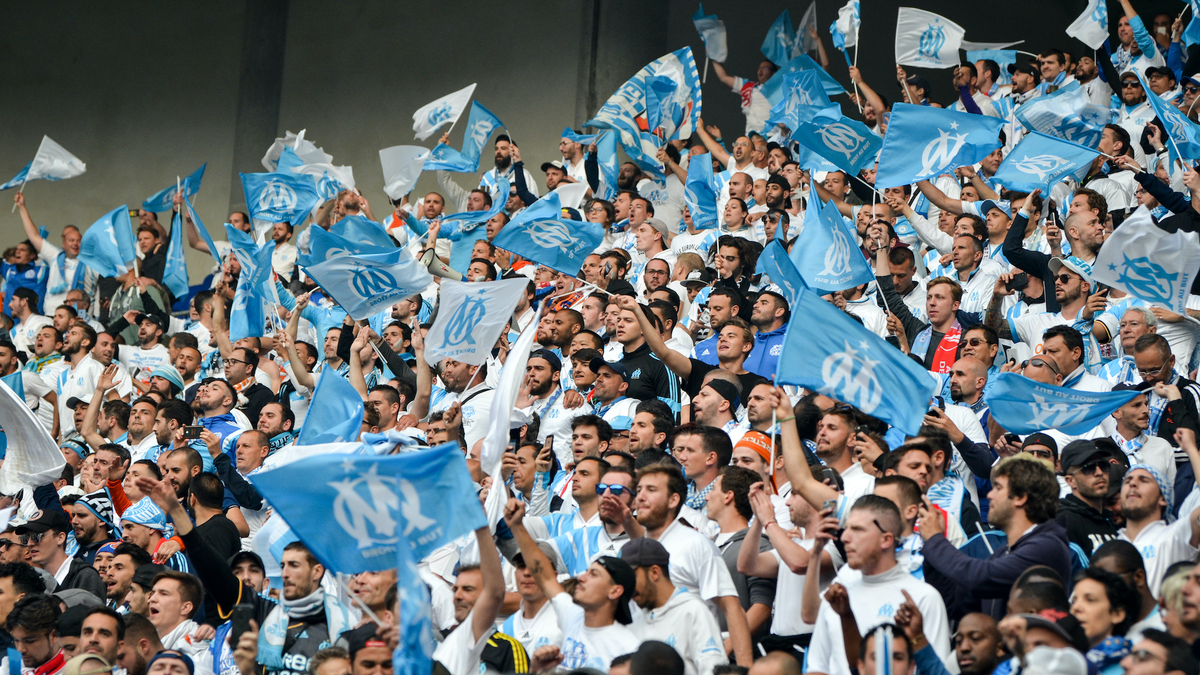 Un Marseillais remporte une énorme somme suite au report du match OM–OL ...