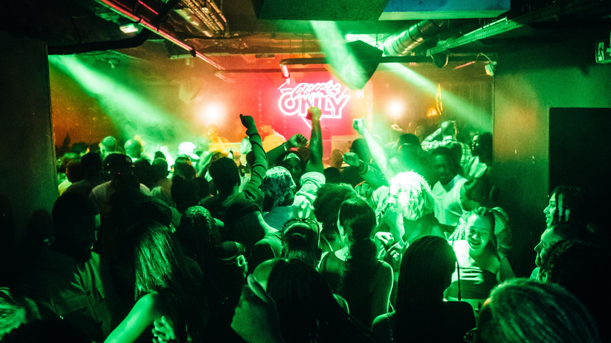 Le Gibus transformé en club rap et r'n'b lors de la soirée "Classics ...