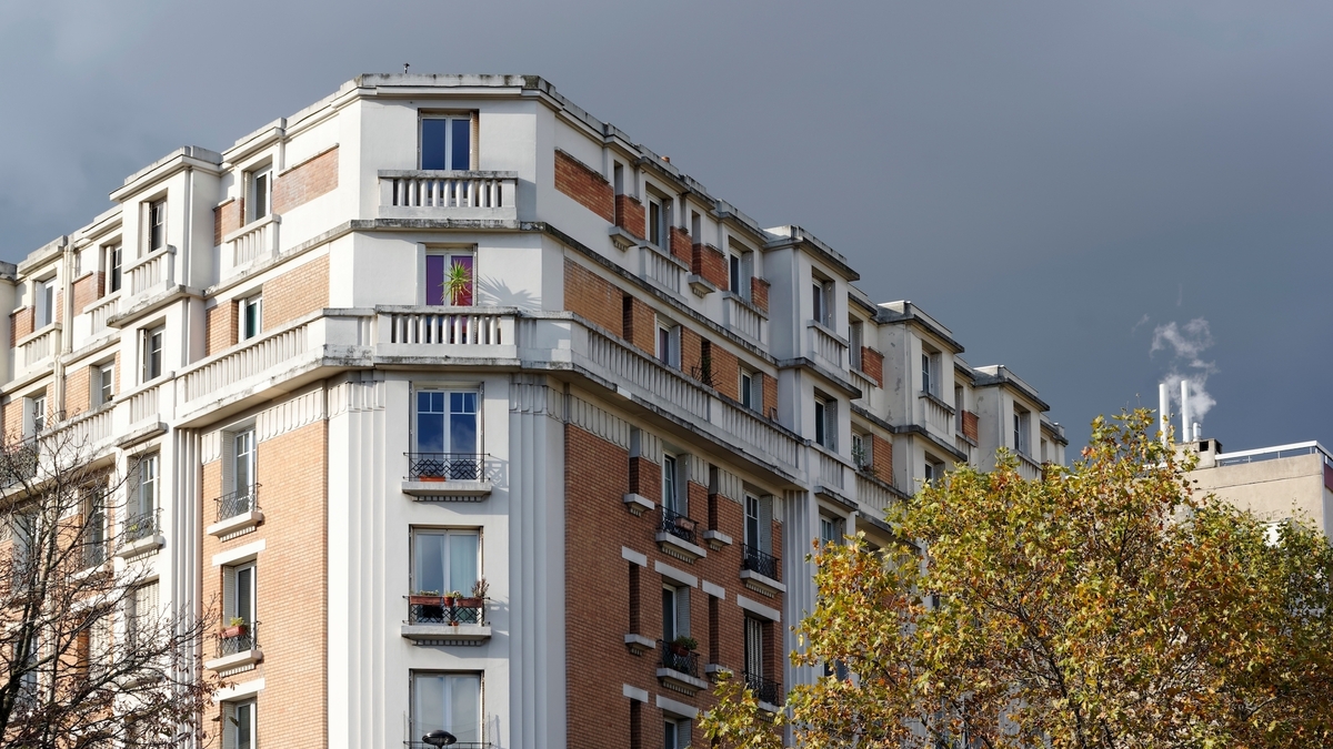 After the tragic fire on Rue de Charonne, a homicide investigation has ...