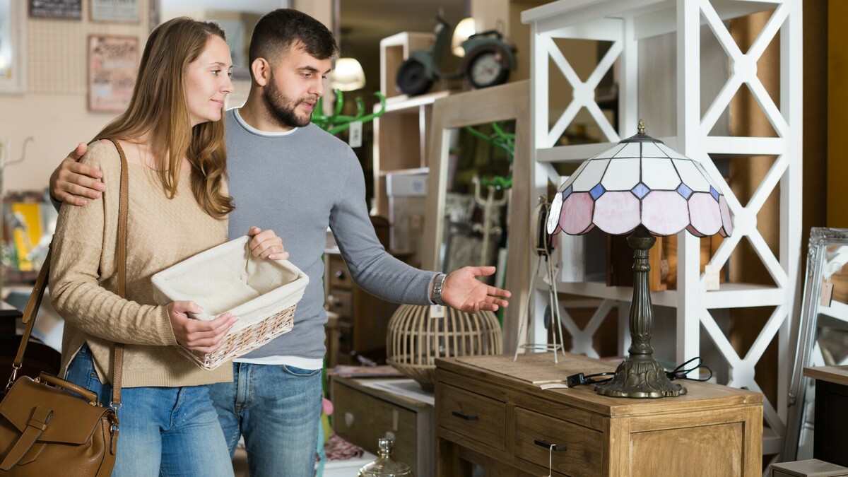 Carrefour ouvre un pop-up store dédié au seconde main à Bruxelles | Le ...