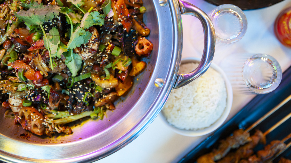 888 NIGHTMARKET : la magie des marchés de nuit chinois en plein Paris ...