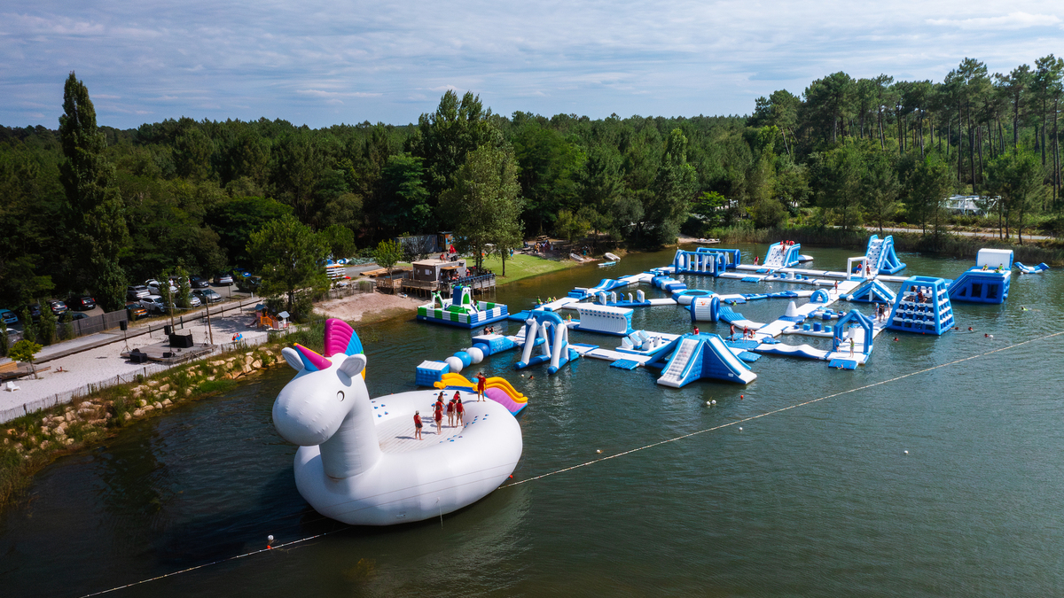 The world's largest inflatable water unicorn is only 20 minutes away ...