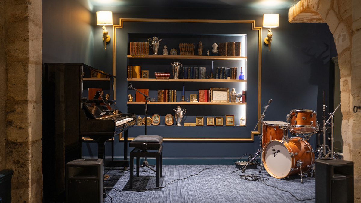 Code 23: The first jazz bar in Bordeaux opens in a former 16th century ...