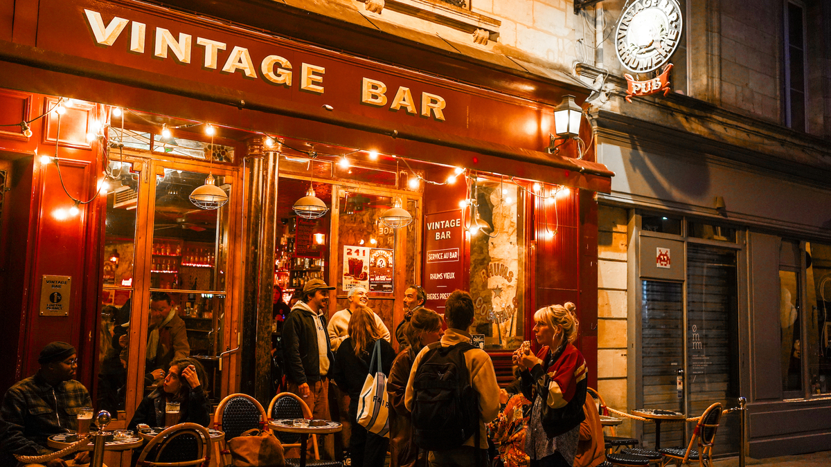 Le Vintage Bar, une rhumerie de quartier rue Saint-James à Bordeaux ...