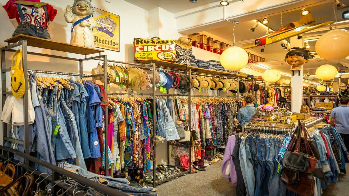 Hippy Market: a store dedicated to vintage clothing opens this weekend ...