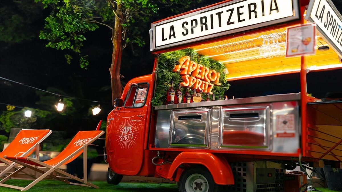 La Spritzeria, le bar à Spritz vintage et nomade aux airs de dolce vita ...