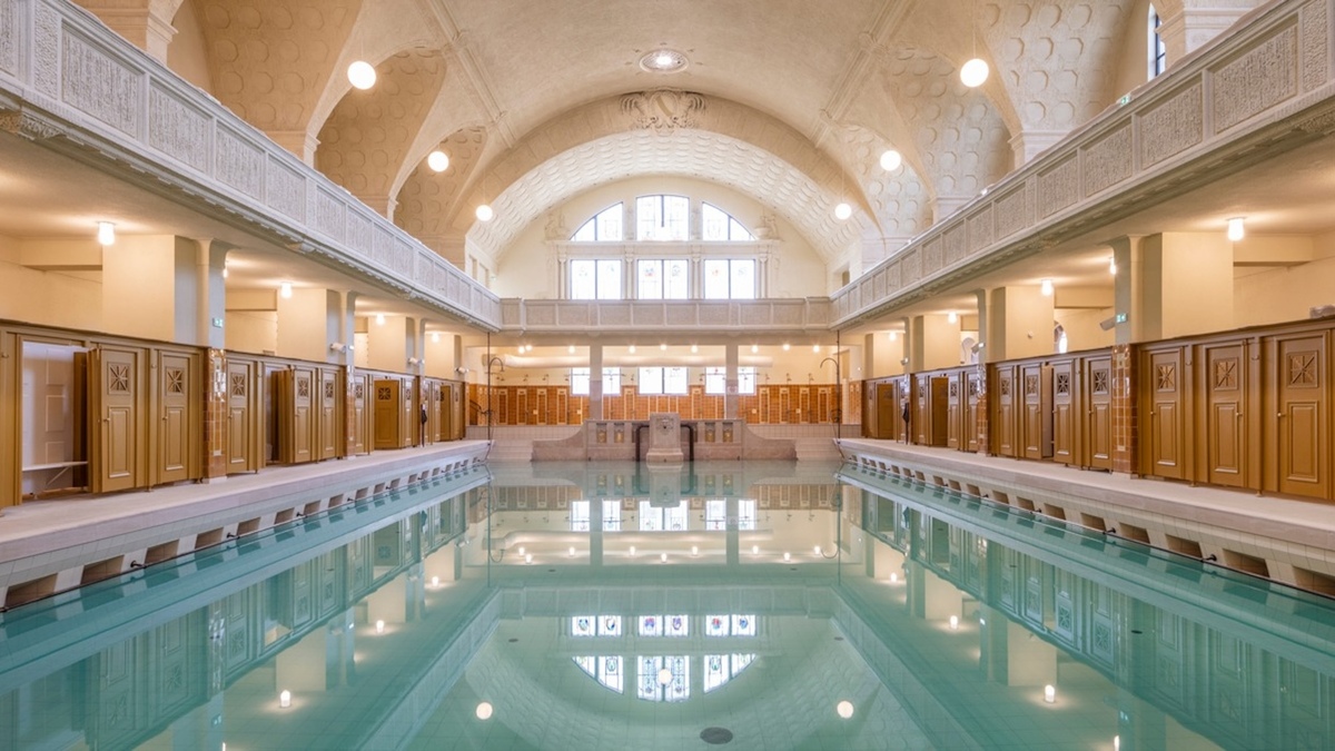 A giant escape game is coming to the waters of the Municipal Baths in Strasbourg! | Le Bonbon