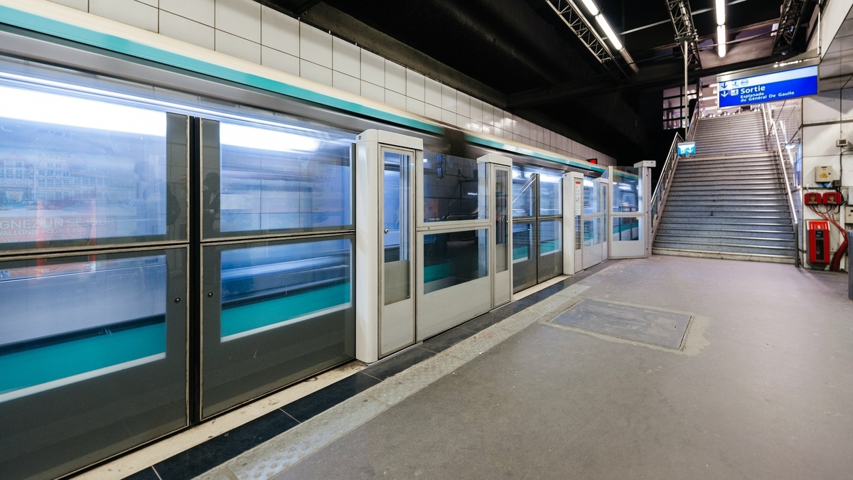 Portiques, automatisation et nouvelles rames : le métro A va faire sa ...