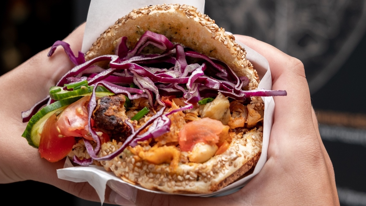 Cette institution lyonnaise vient d'être élue meilleure adresse street ...