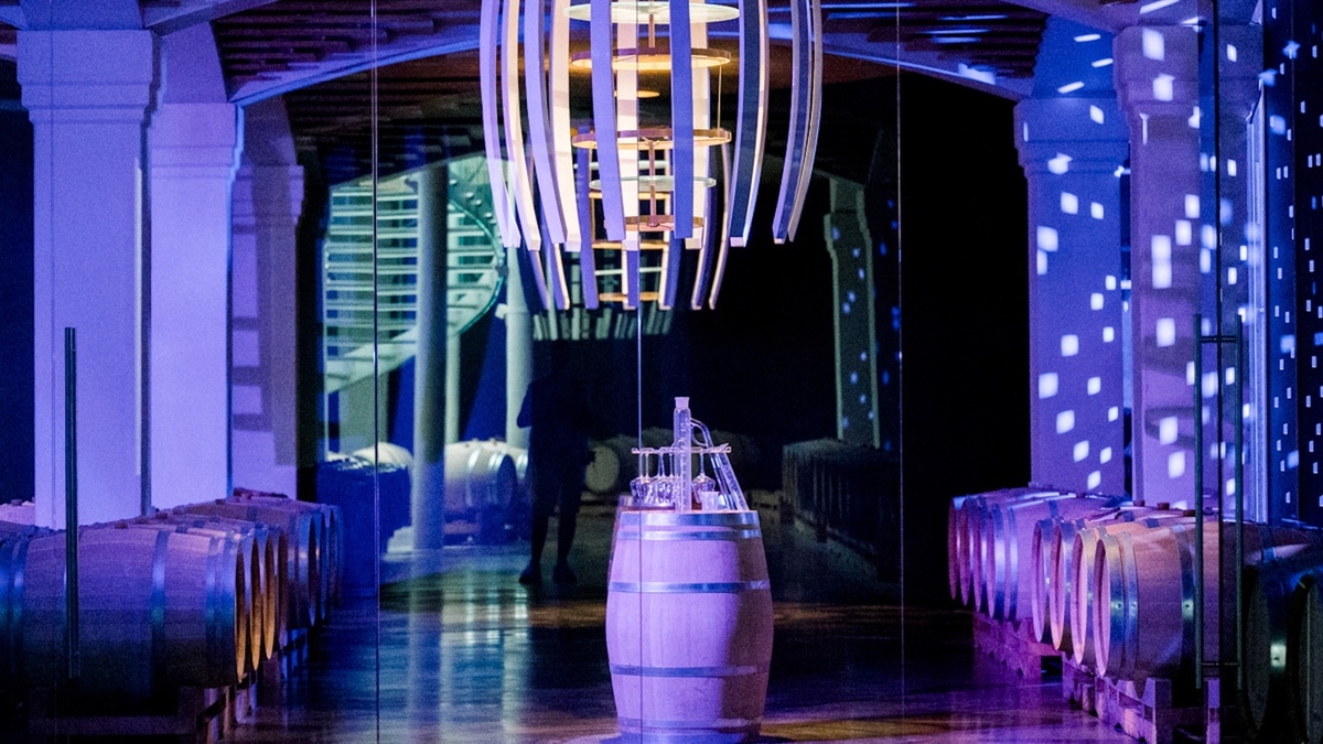 Château Montlabert : immersion sensorielle au cœur d’un Grand Cru ...