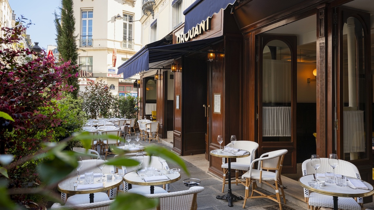 Cette institution centenaire du quartier de l'Opéra épouse gastronomie ...