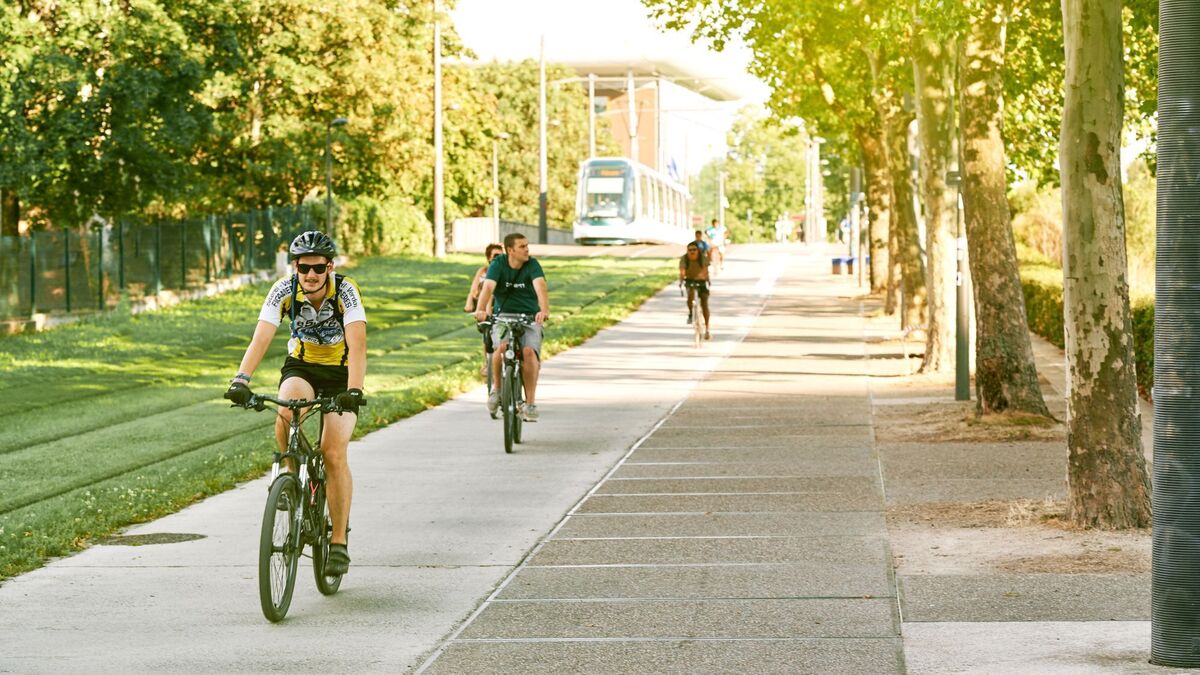 This highly anticipated new bike path project is once again postponed ...