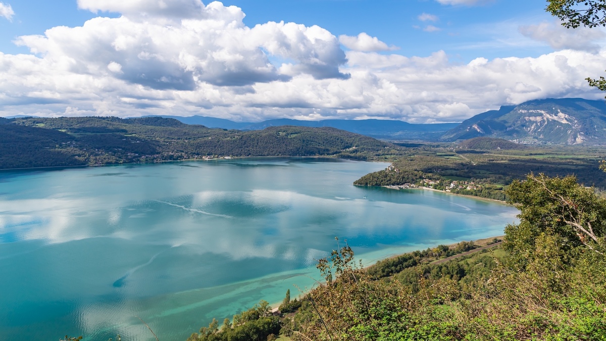 The Auvergne-Rhône-Alpes region is launching a 3,000 km tourist circuit ...