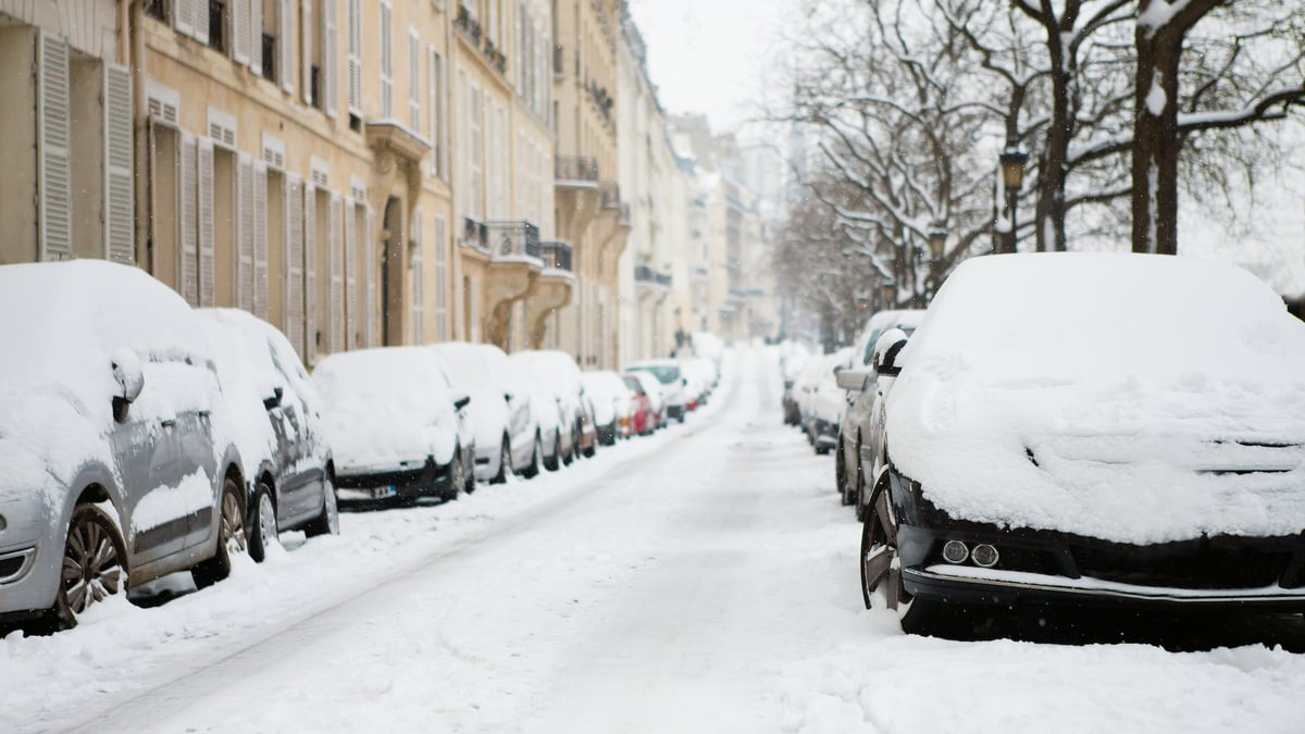 Neige : les bus complètement à l’arrêt dans la capitale ! | Le Bonbon