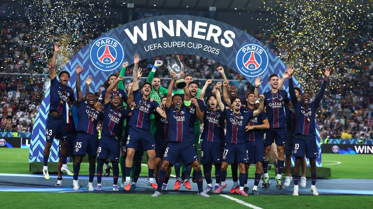 EN IMAGES. Paris en liesse après la (2e) victoire du PSG ! | Le Bonbon