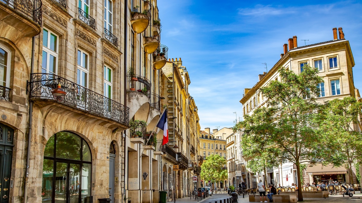 Avec 250 000€, voici la petite surface que l’on peut acheter à Bordeaux ...